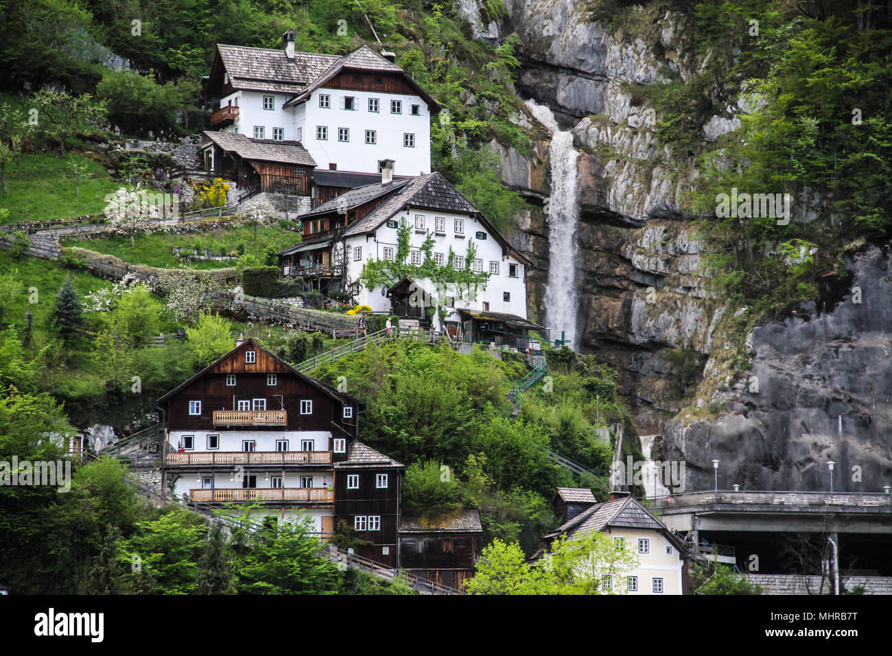Homestead Homes With Waterfalls
