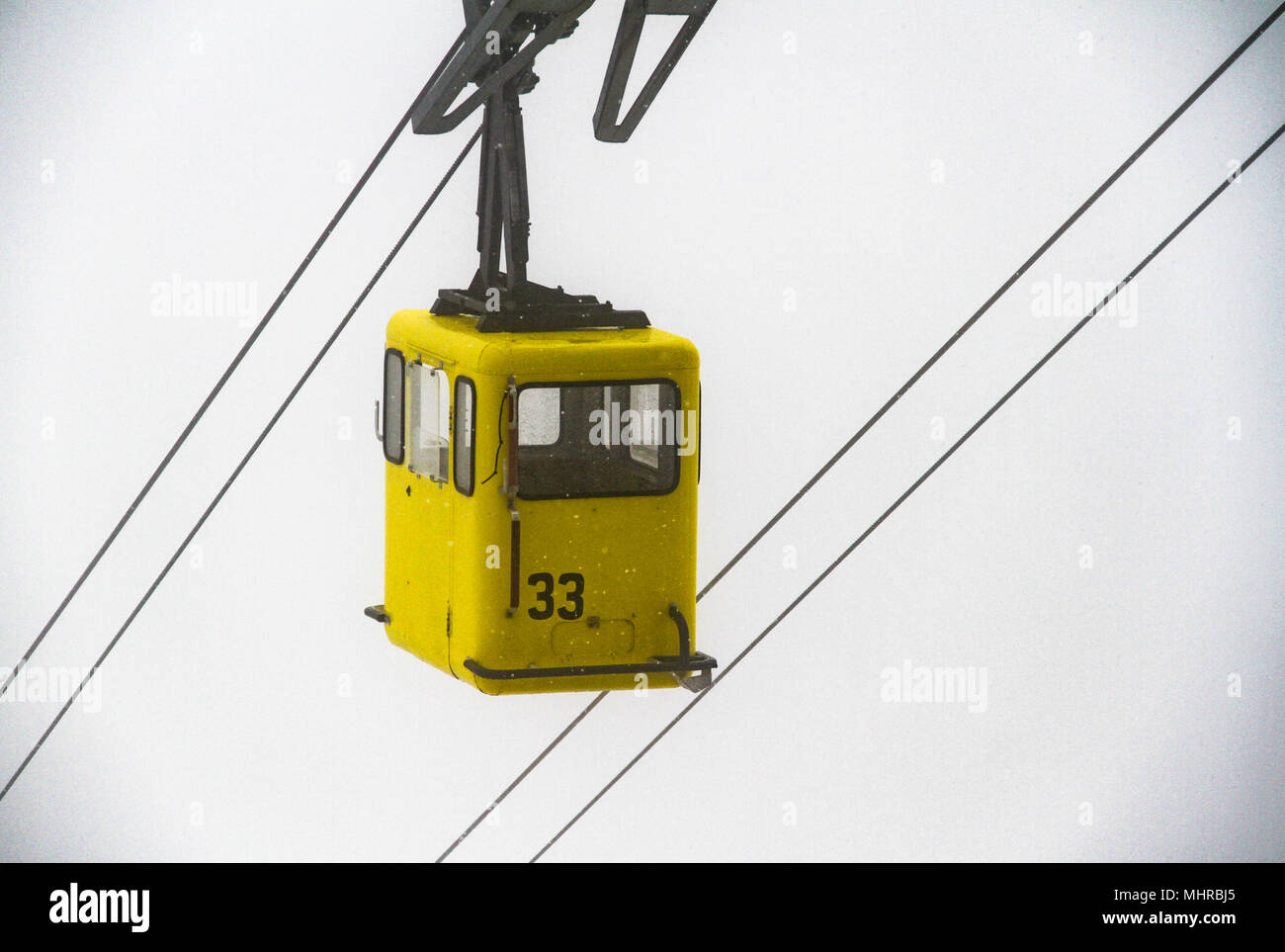 Cable tree hi-res stock photography and images - Alamy