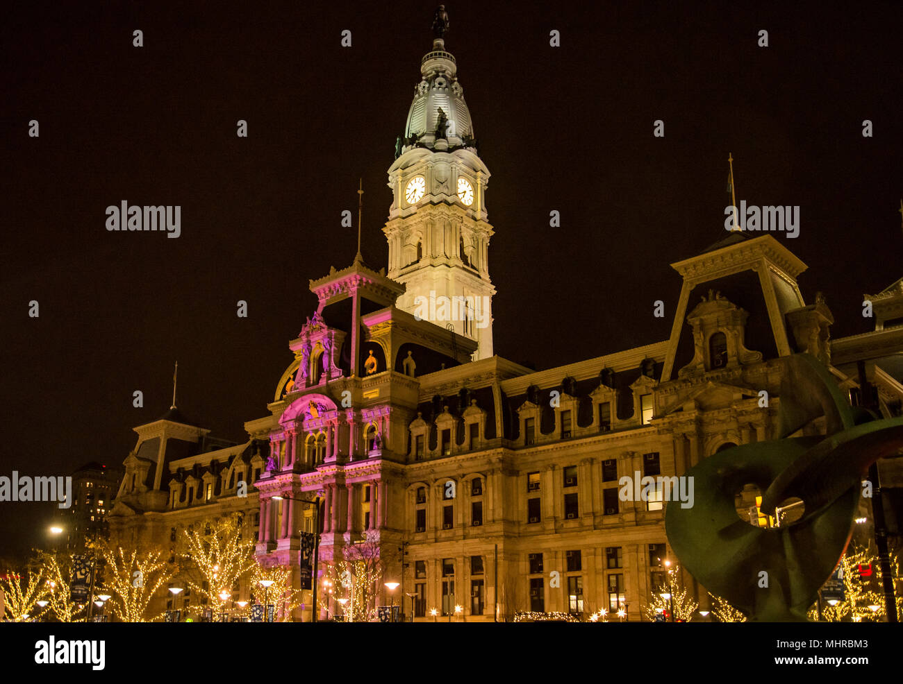 Philadelphia city hall at night hi-res stock photography and images - Alamy