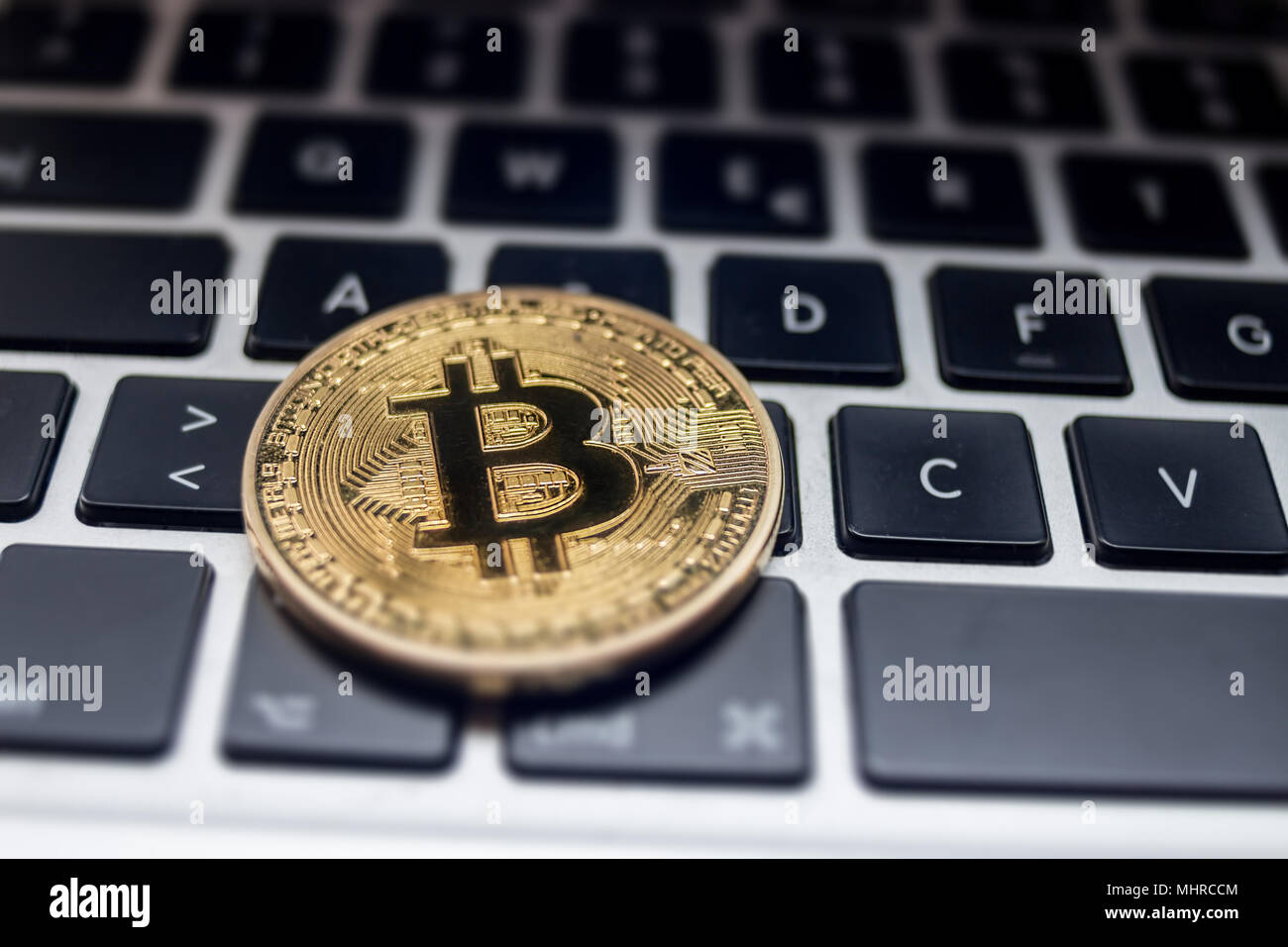 Physical Keyboard High Resolution Stock Photography and Images - Alamy