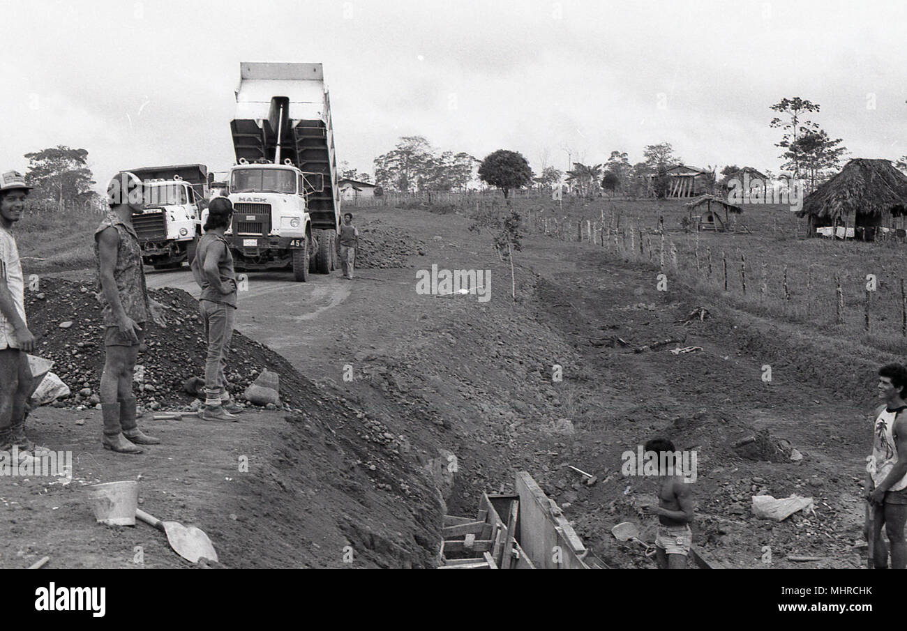 Black and white photo of people going about daily life in Costa Rica ...