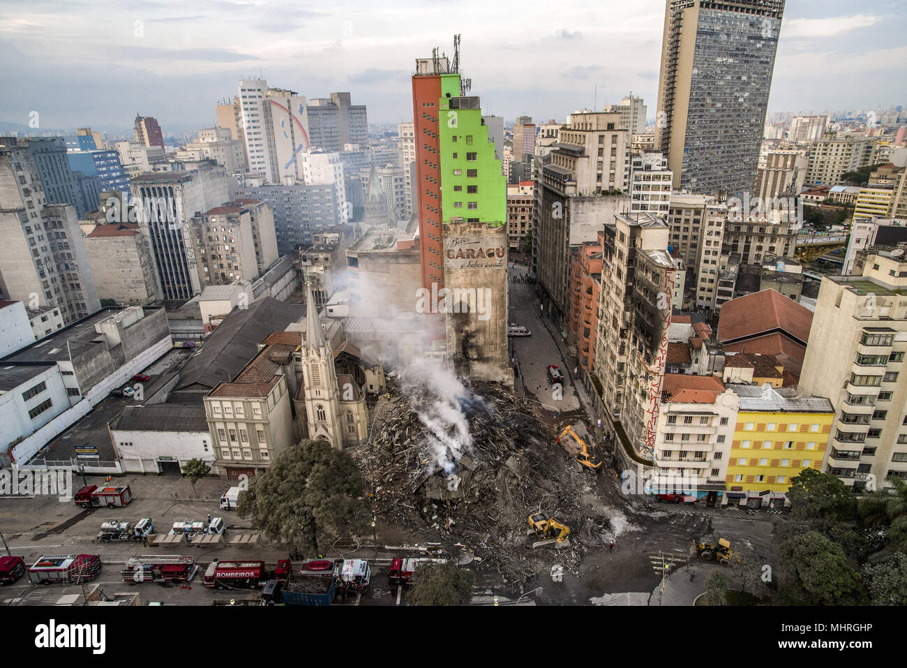 Old brazil building on fire hi-res stock photography and images - Alamy