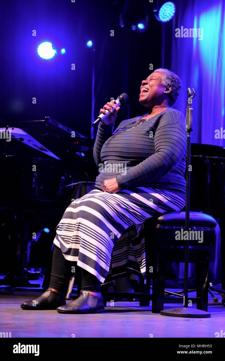Randy crawford hi-res stock photography and images - Alamy