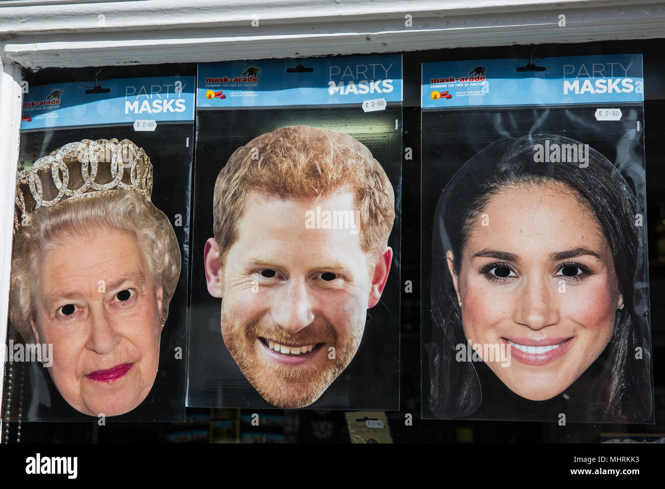 Harry mask hi-res stock photography and images - Alamy