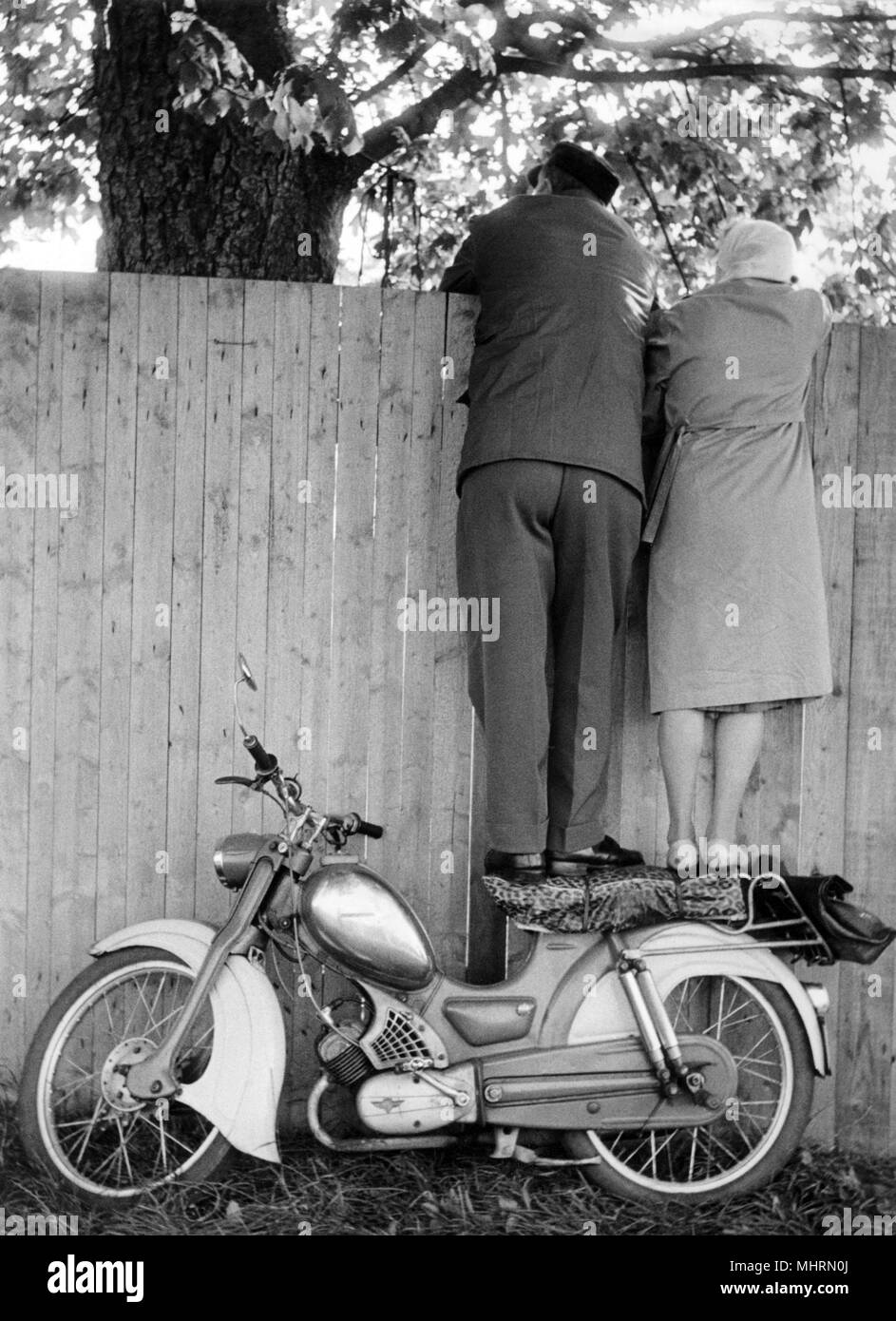 20 09 1966 Black and White Stock Photos & Images - Alamy