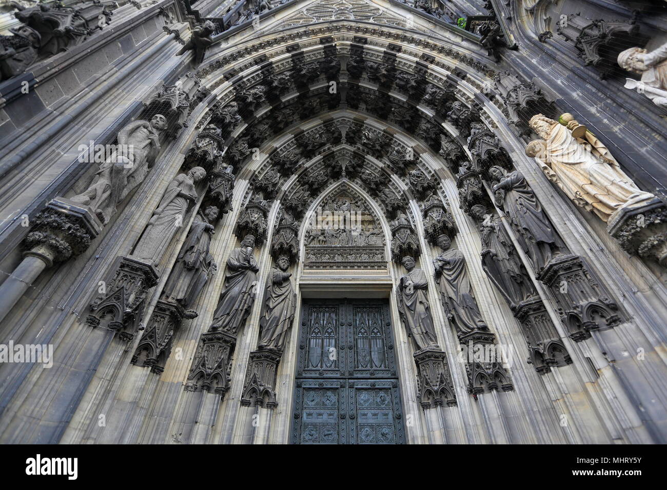Front view of the Cologne Cathedral, a Catholic cathedral and UNESCO ...