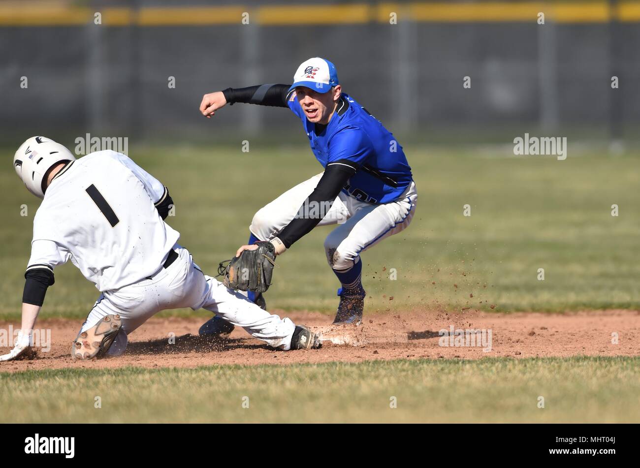 Pick off play hi-res stock photography and images - Alamy
