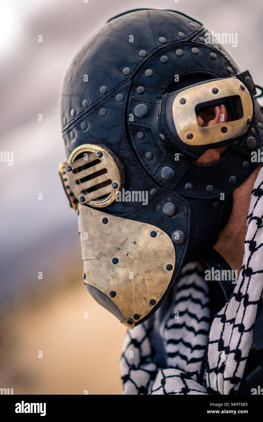 Mercenaries hi-res stock photography and images - Alamy