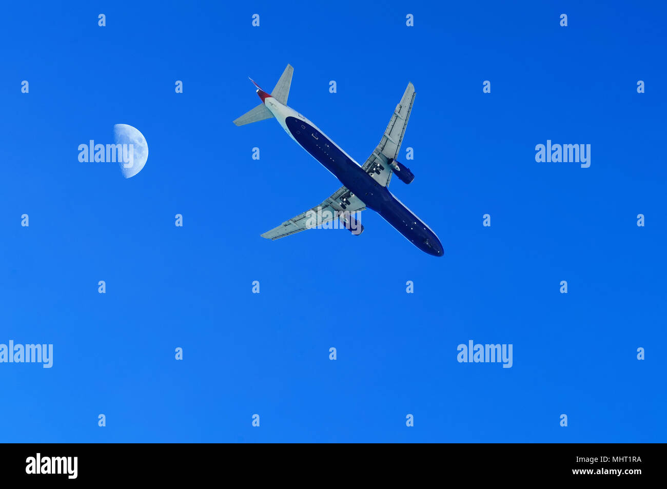 A320 airbus view hi-res stock photography and images - Alamy