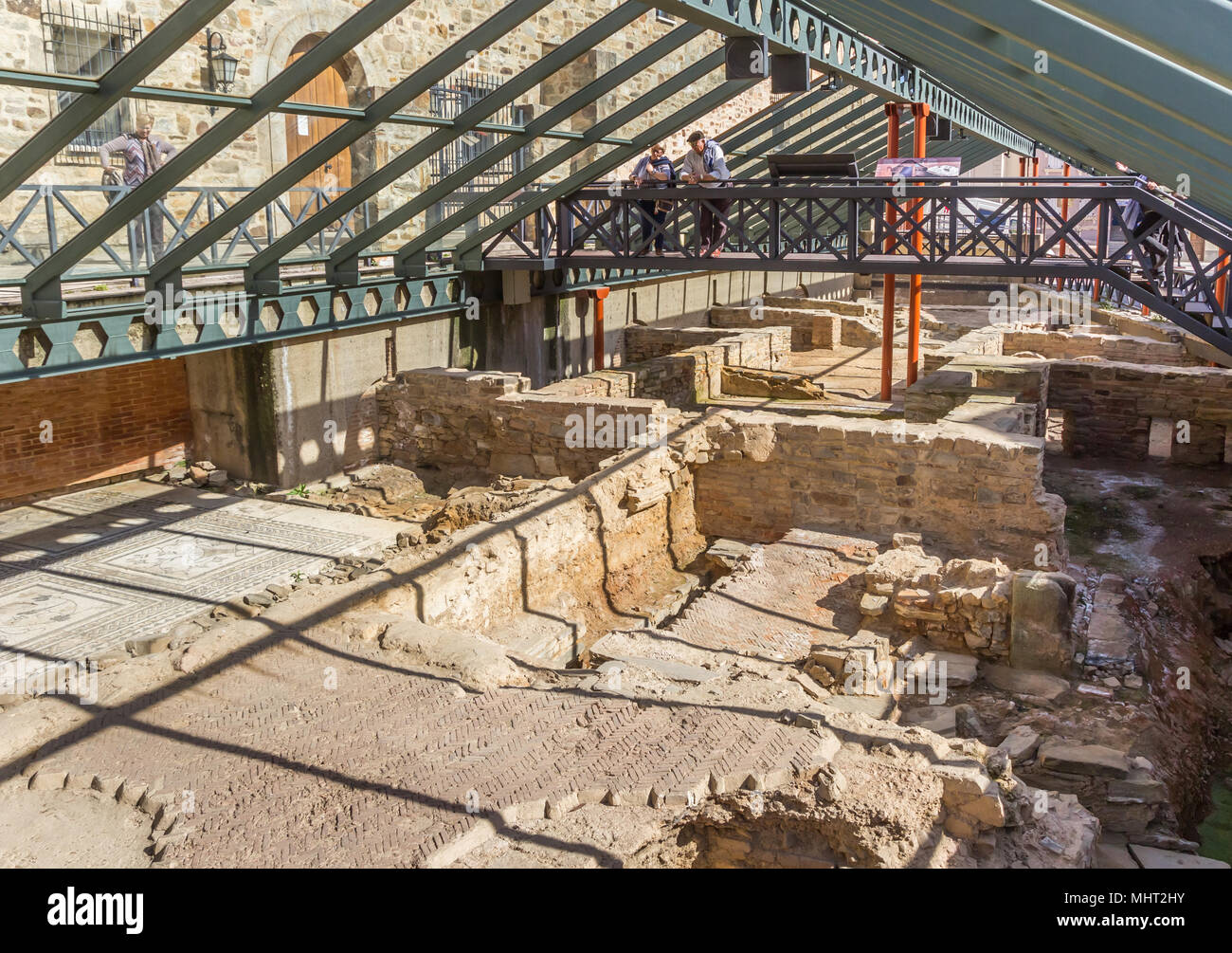 Roman excavations hi-res stock photography and images - Alamy