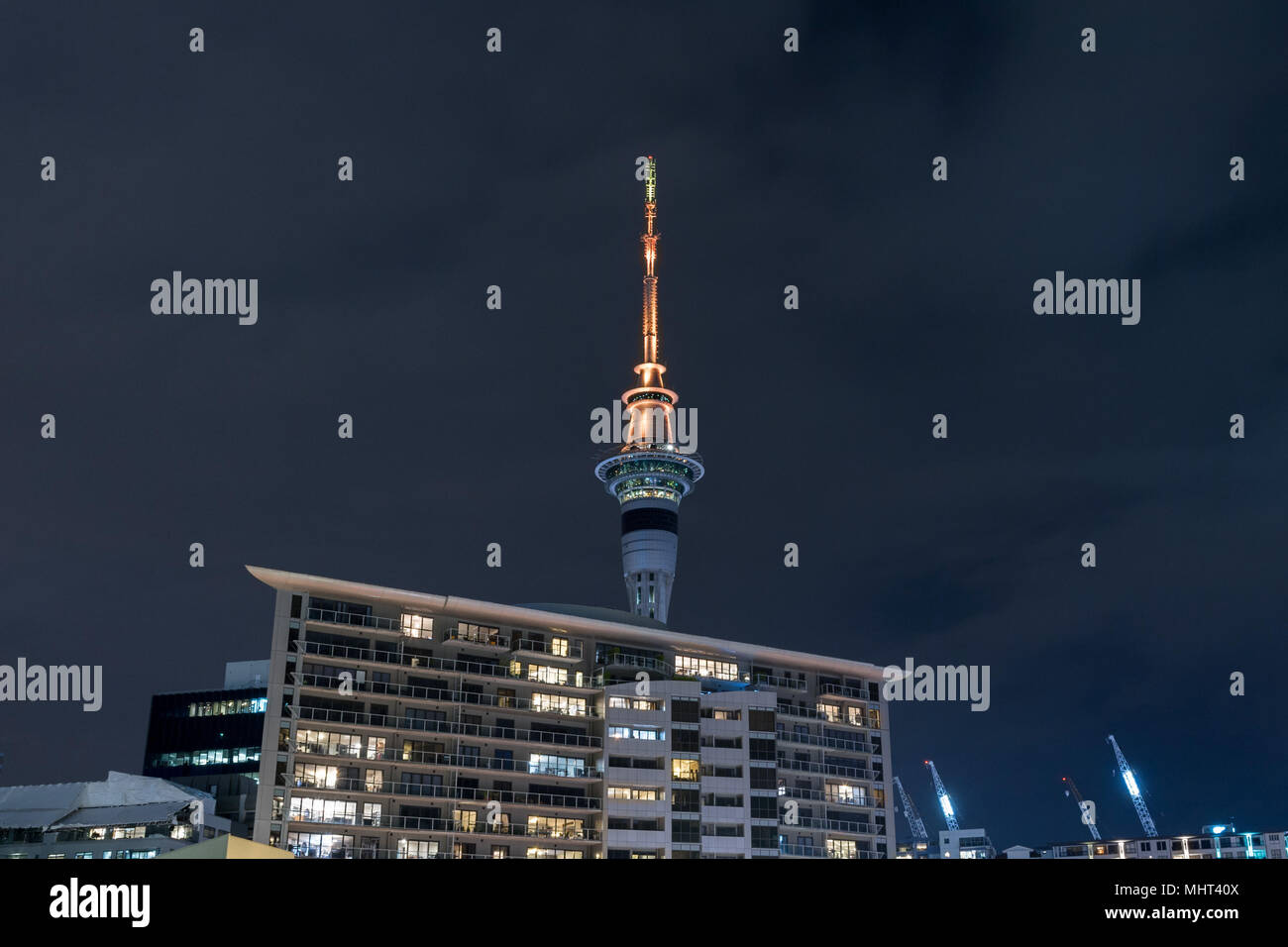 16 meters tall hi-res stock photography and images - Alamy