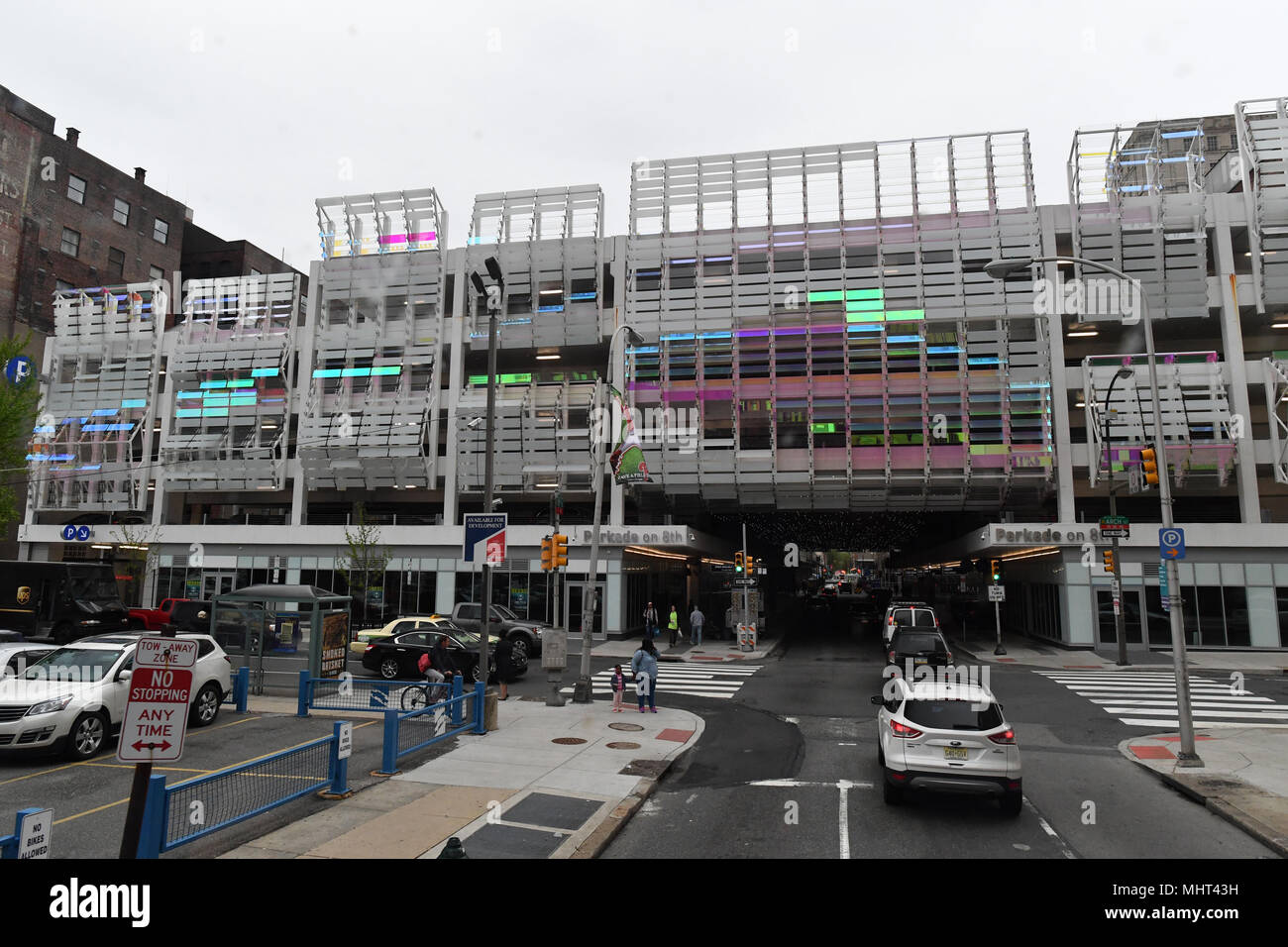 Pennsylvania turnpike sign hi-res stock photography and images - Alamy