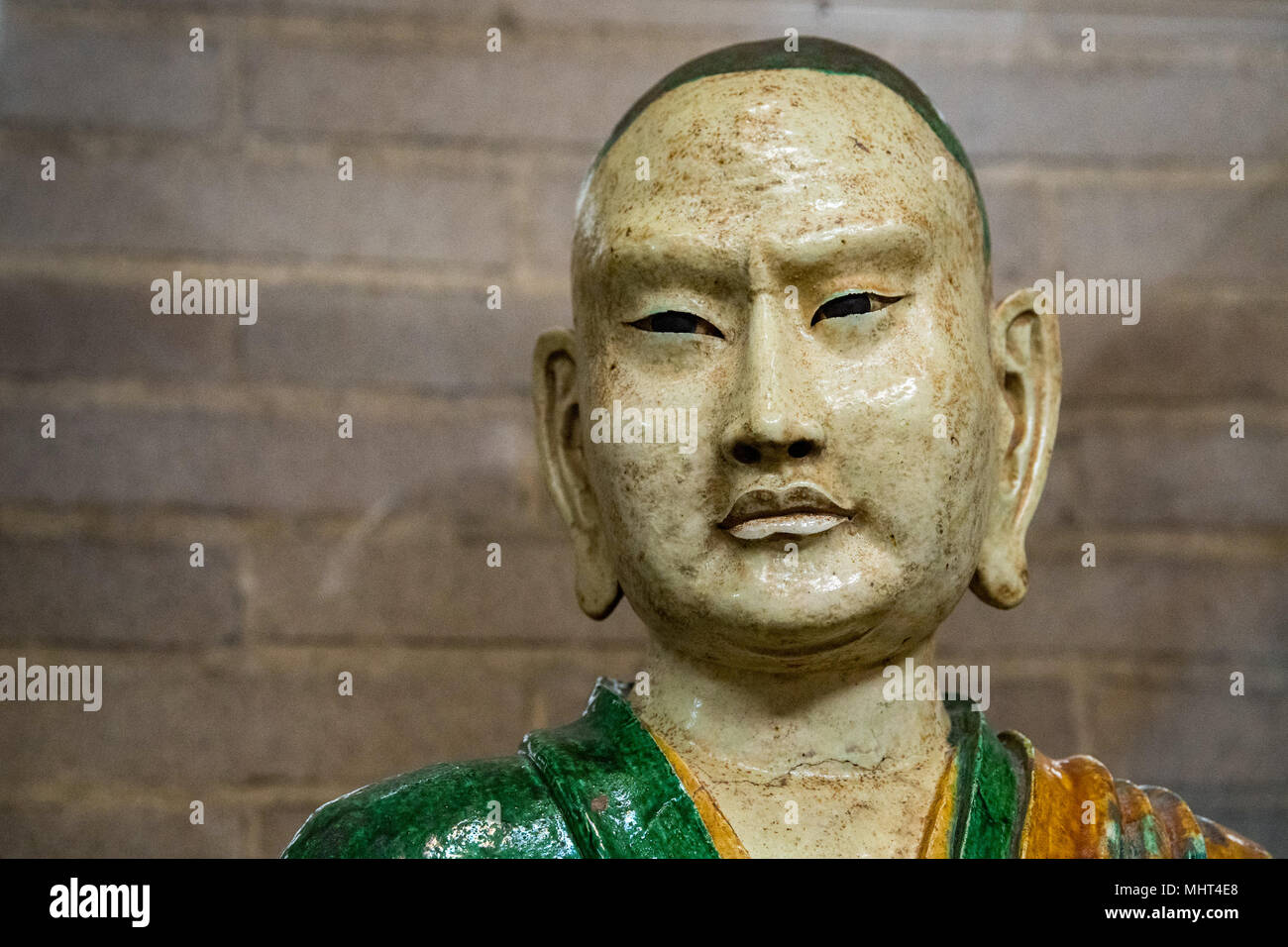 500 luohan hi-res stock photography and images - Alamy