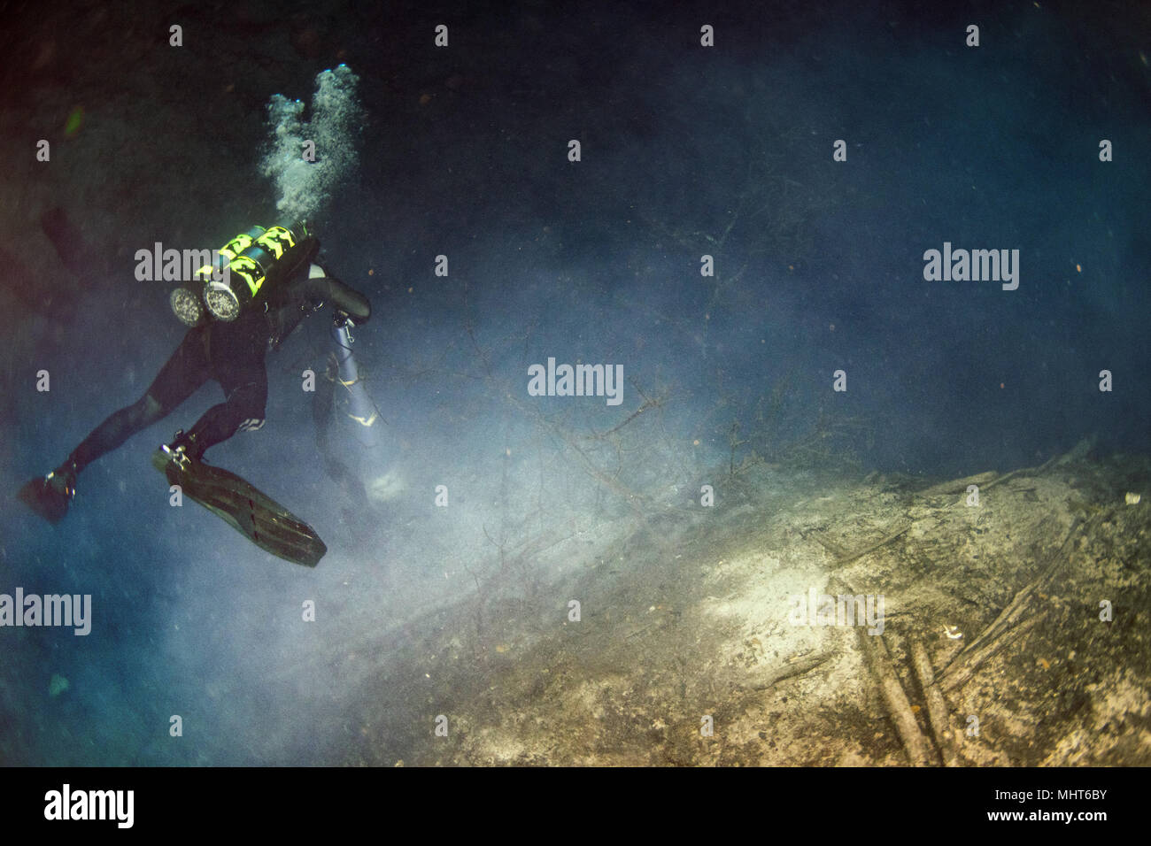 cenotes cave diving in the pit in mexico Stock Photo - Alamy