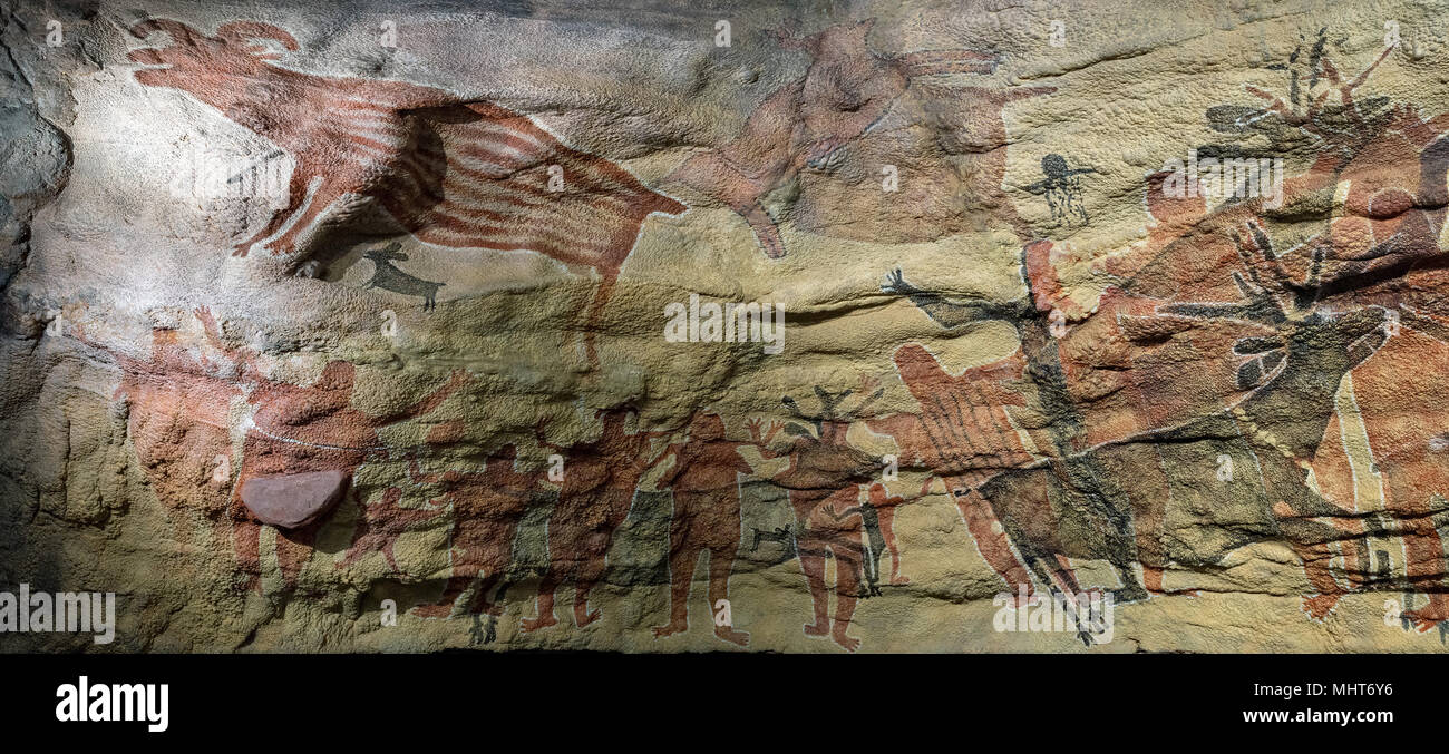 Ancient Alien Cave Paintings