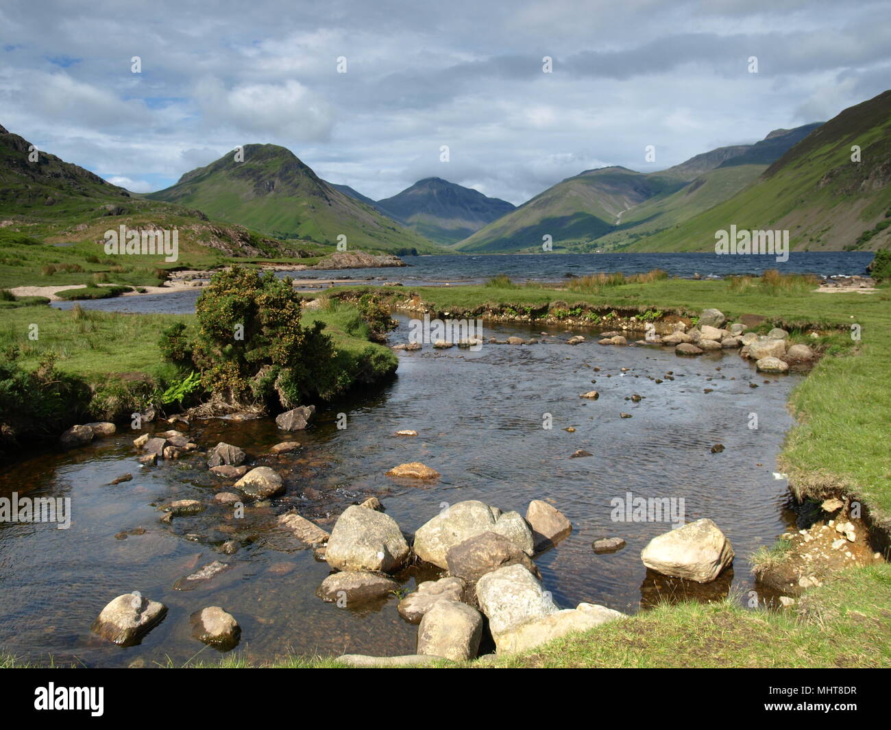 Lake District National Park In Cumbria Stock Photo Alamy lake-district-national-park-in-cumbria-stock-photo-alamy
