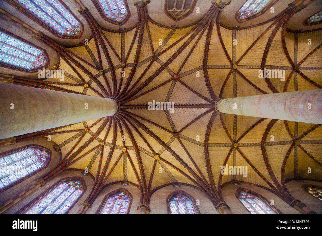 Medieval ceiling architecture hi-res stock photography and images - Alamy