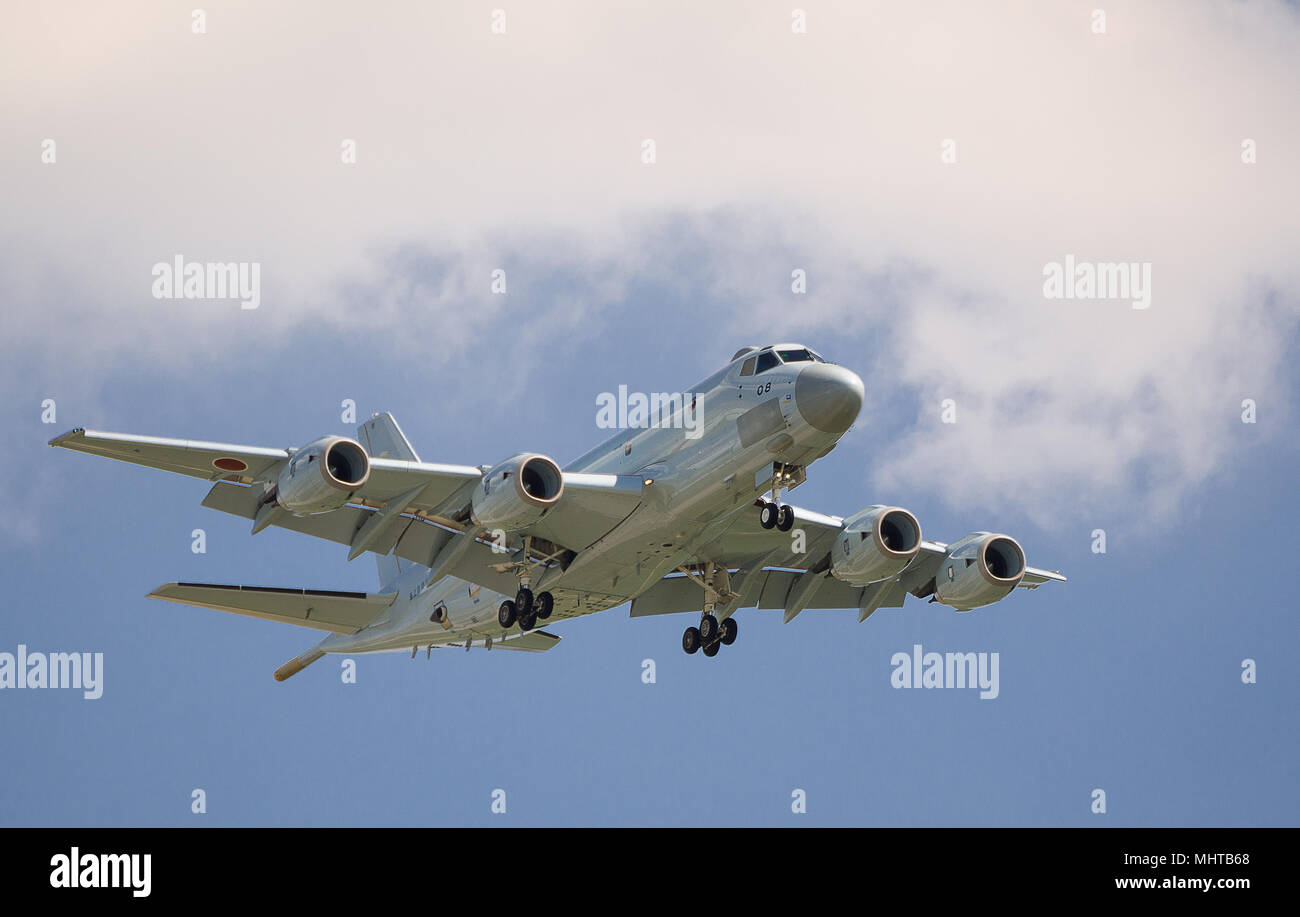 Kawasaki p 1 aircraft hi-res stock photography and images - Alamy