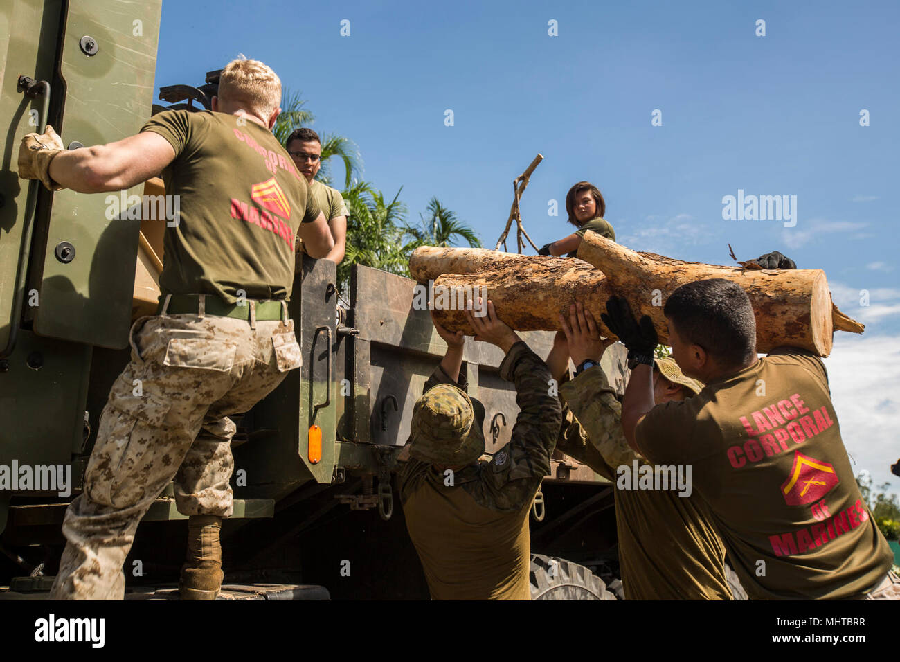 Australian army truck hi-res stock photography and images - Alamy