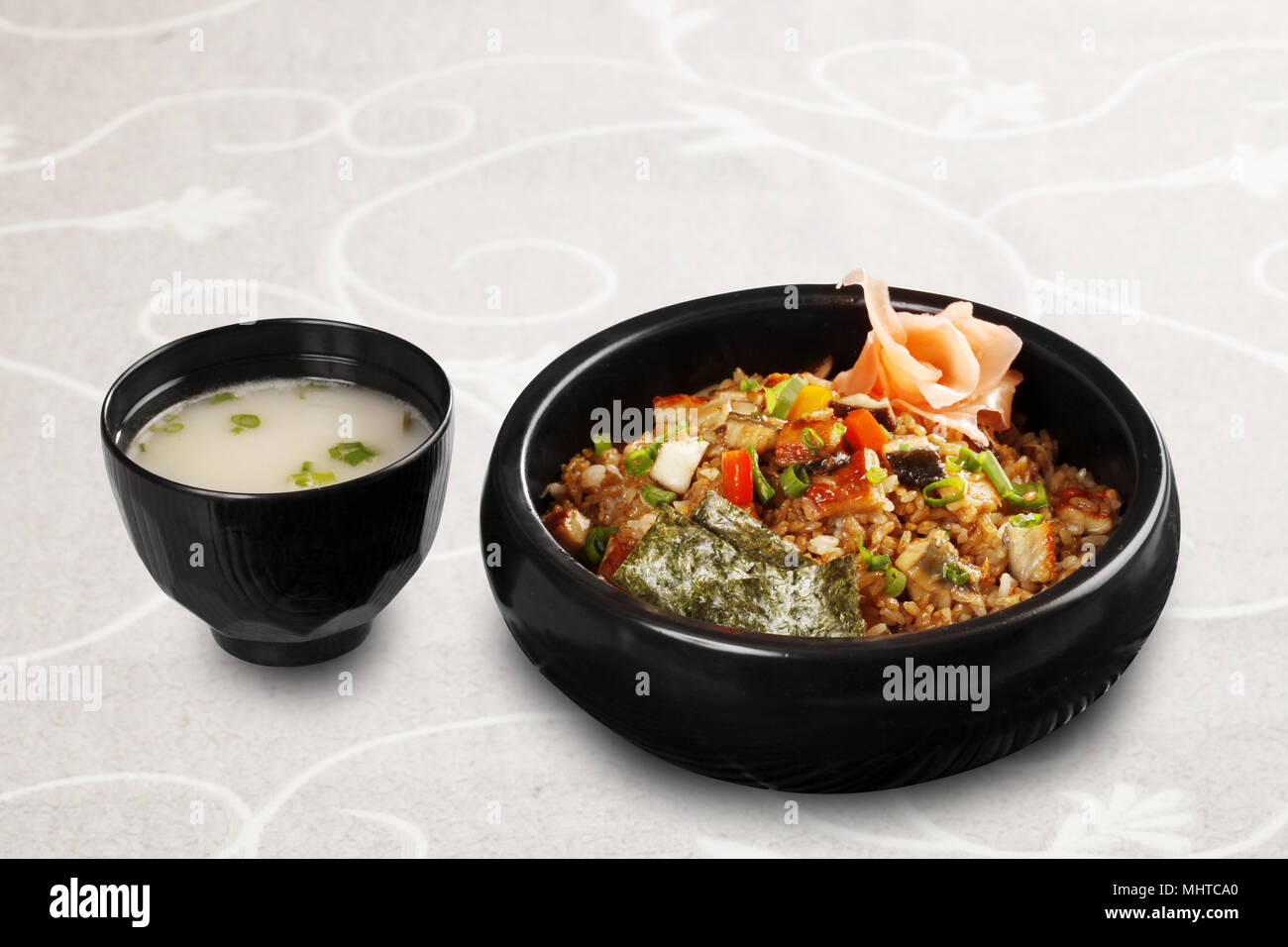 unagi fried rice Stock Photo - Alamy