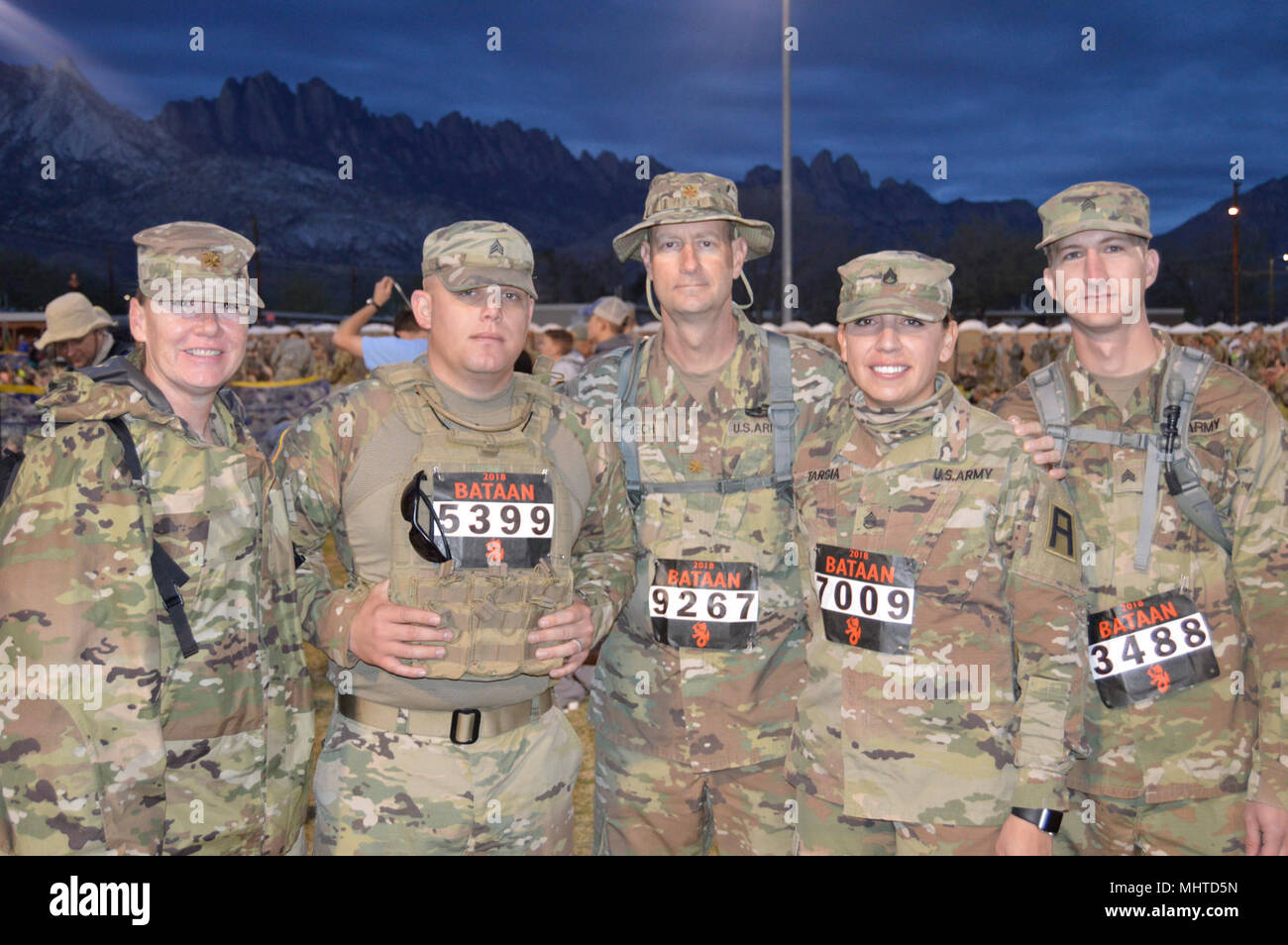U.S. Army Reserve Soldiers with the 364th Training Support Battalion ...