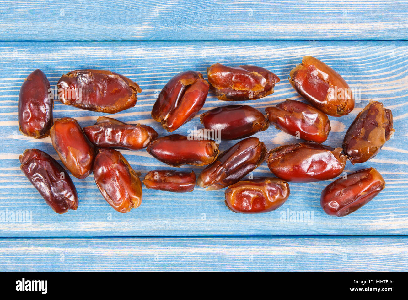Dates containing vitamins and dietary fiber, natural sources of ...