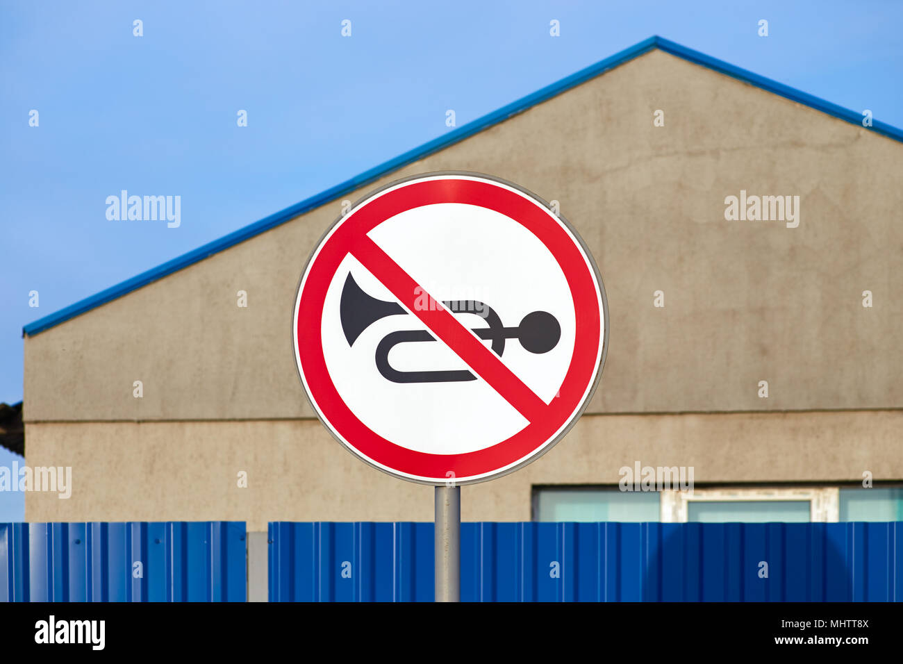 No horn sign hi-res stock photography and images - Alamy