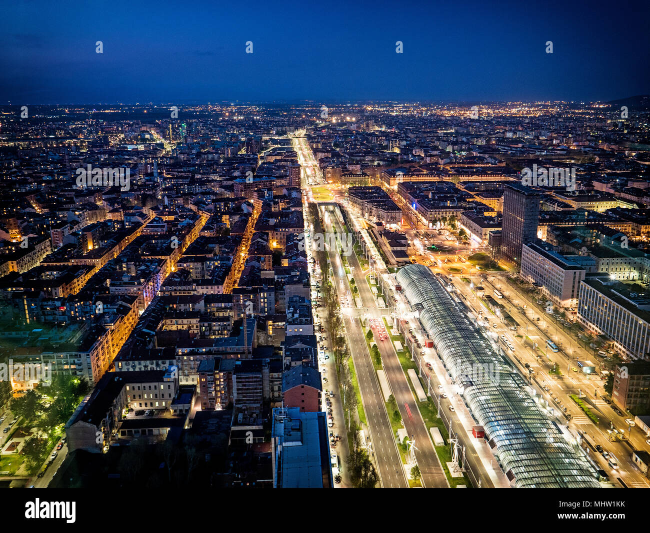 Amazing aerial view of glowing city Stock Photo - Alamy