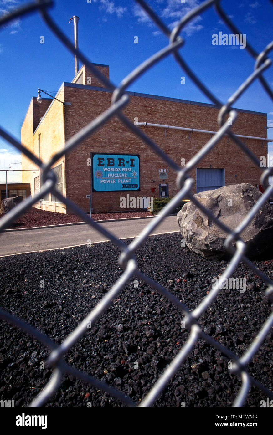 Neclear power plant hi-res stock photography and images - Alamy