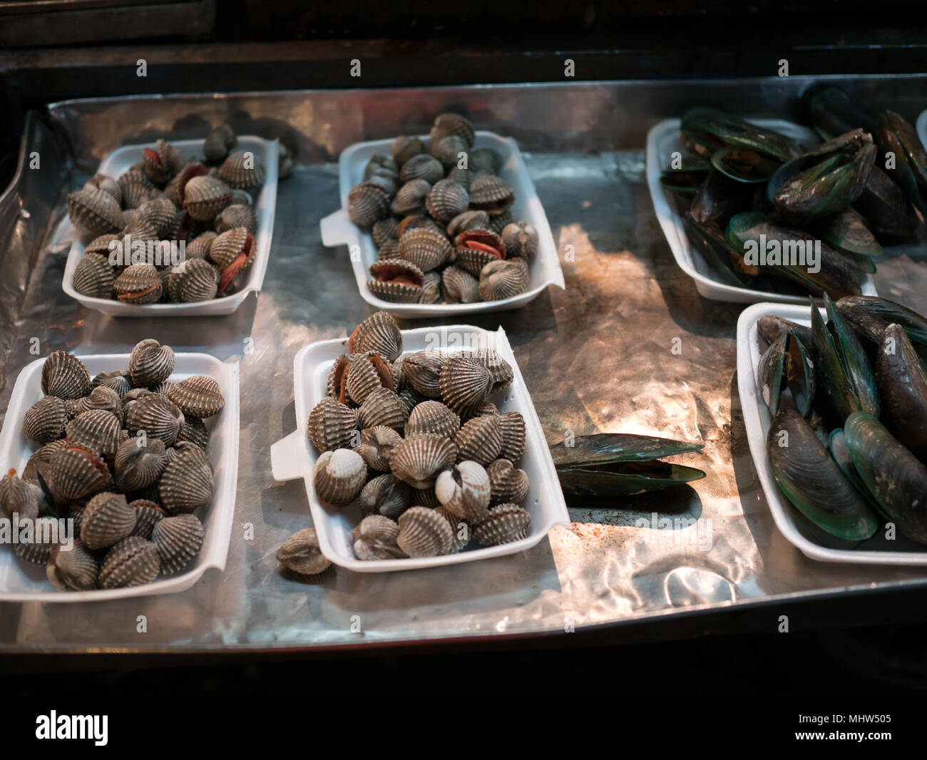 Shrimp substrate hi-res stock photography and images - Alamy