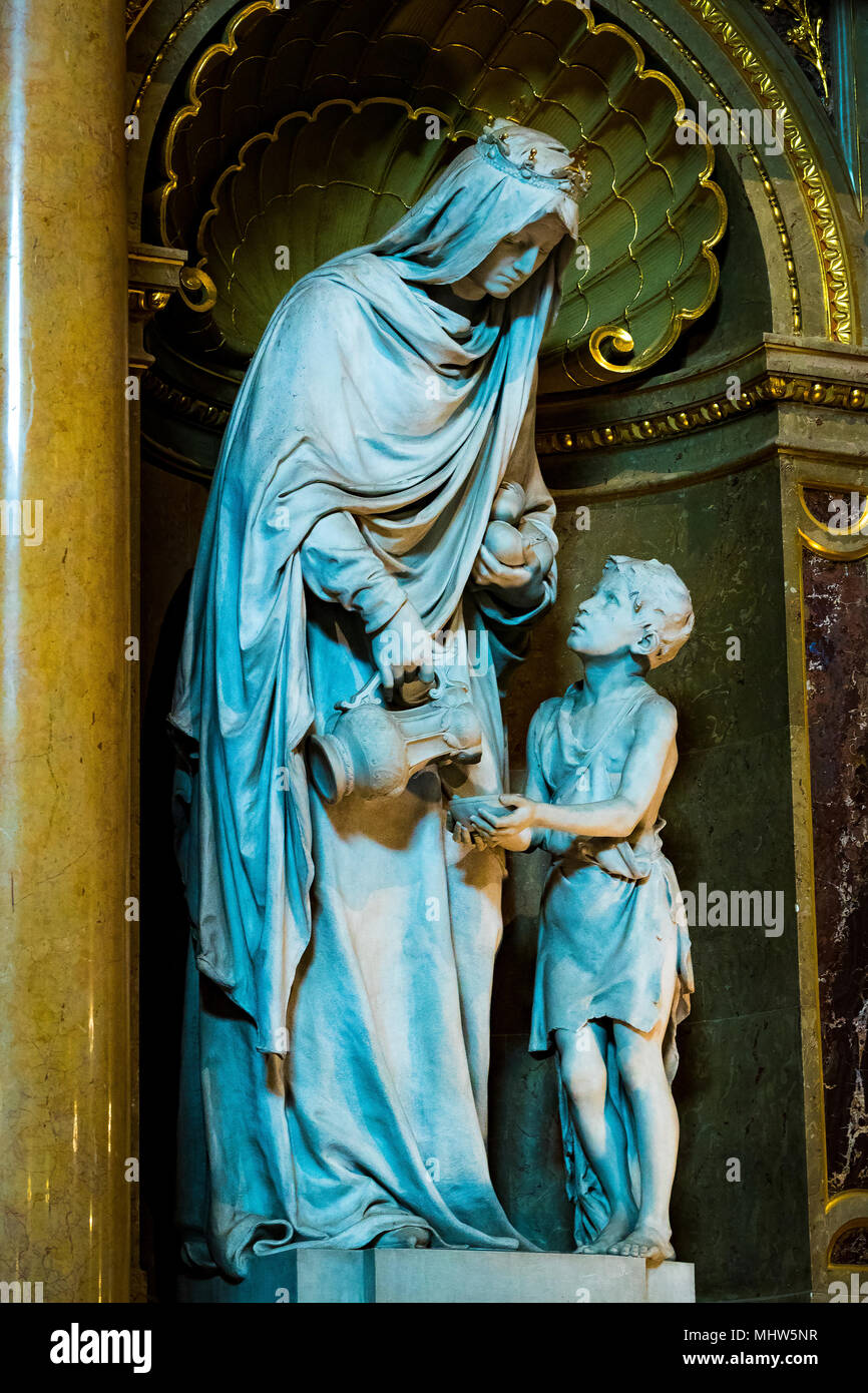 Interior in the Basilica of St. Istvan in honor of St. Istvan Day Stock ...