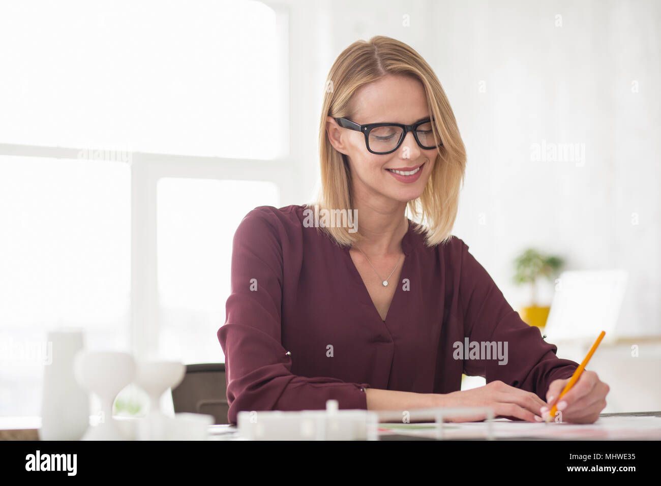 Self reflective skills hi-res stock photography and images - Alamy