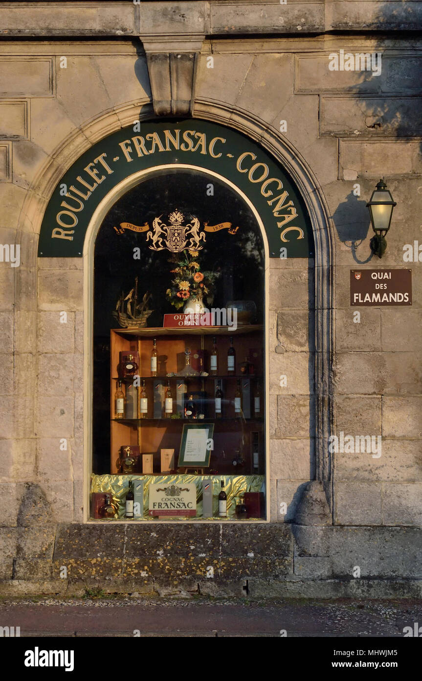 Cognac france store hi-res stock photography and images - Alamy