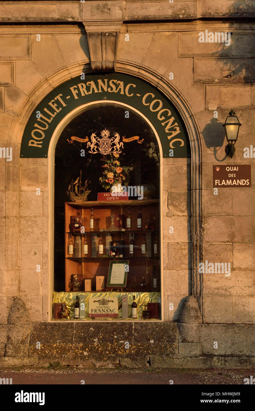 the House Roullet-Fransac retail shop, Cognac, France Stock Photo - Alamy