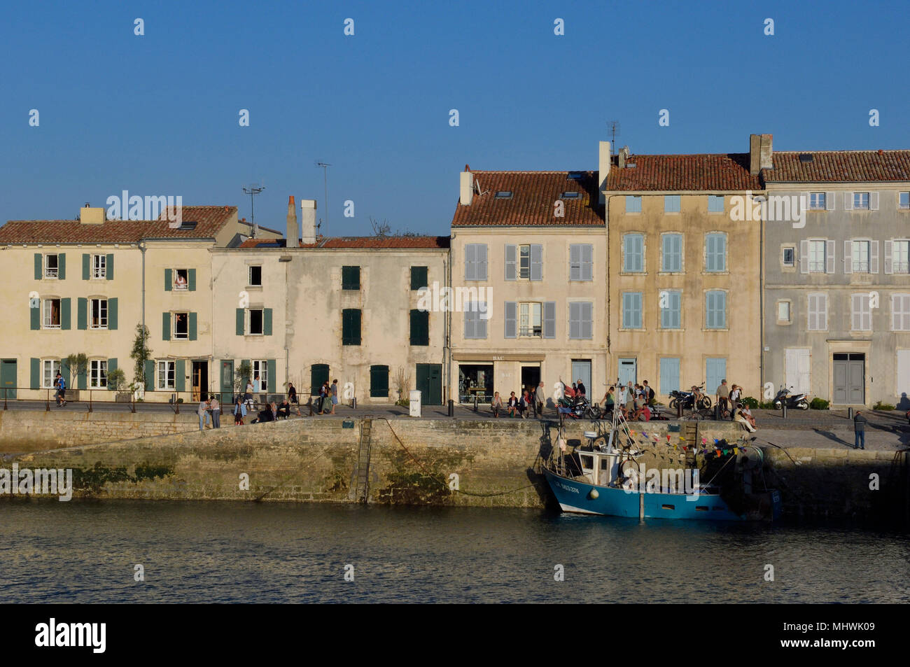 Ile de re port harbour boat quayside hi-res stock photography and ...