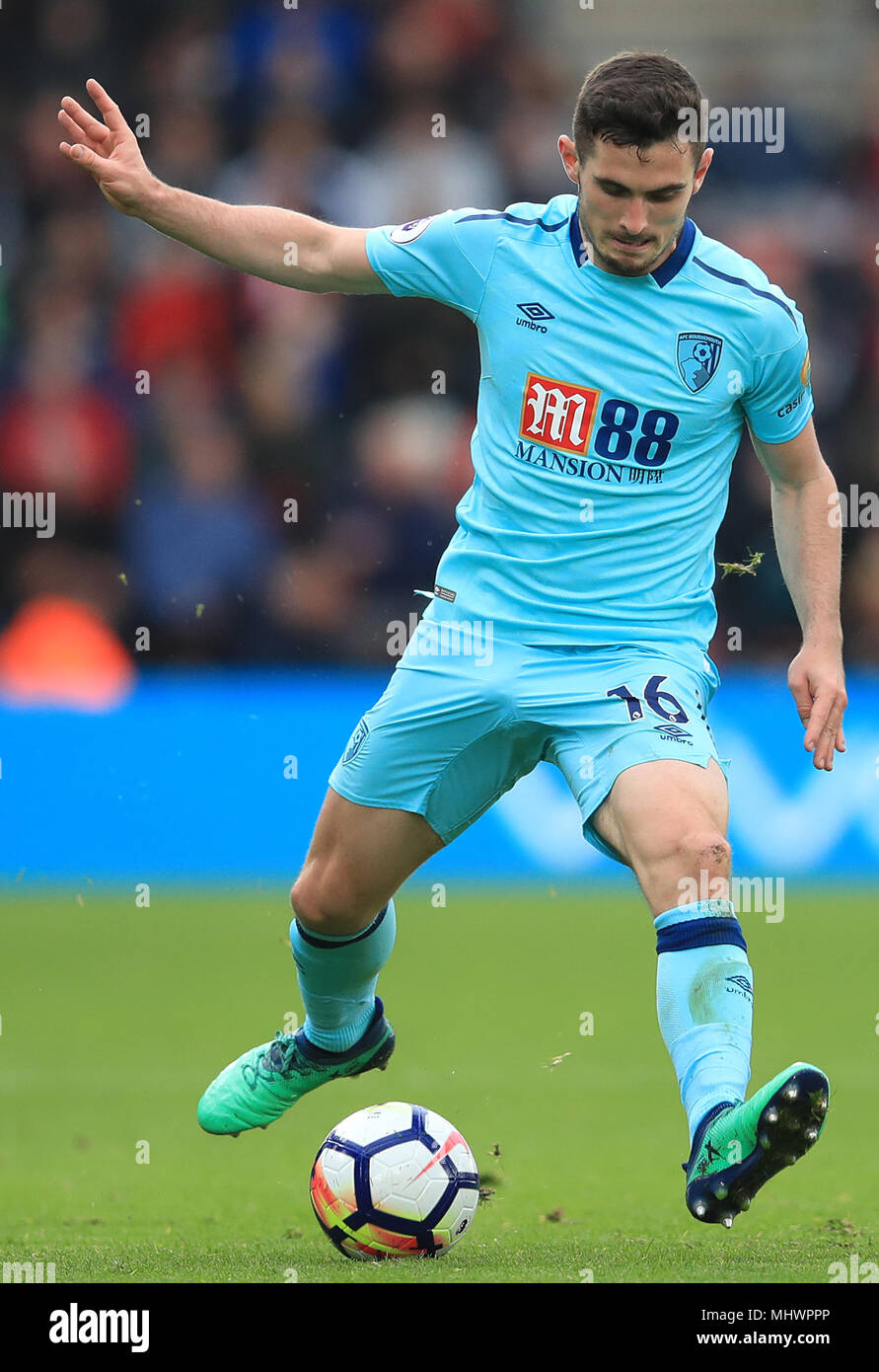 AFC Bournemouth's Lewis Cook Stock Photo - Alamy