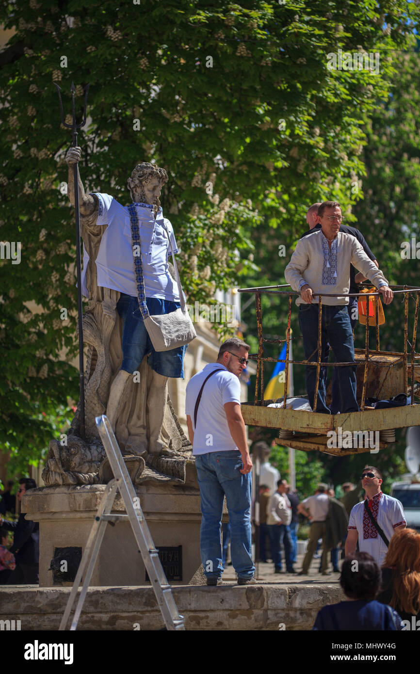 An ancient statue in the central square of Lviv - Market Rynok Square ...