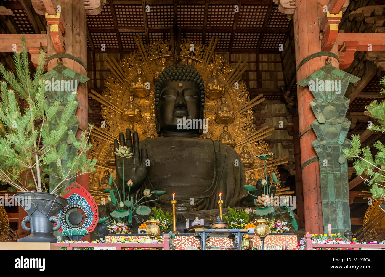 Statue of buddha nara hi-res stock photography and images - Alamy
