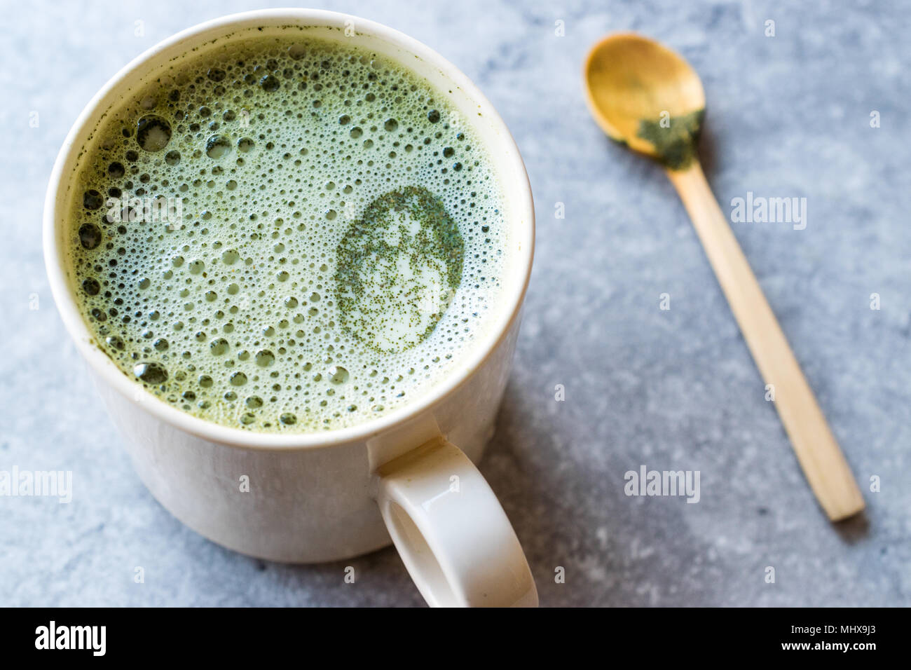 Matcha tea latte hi-res stock photography and images - Alamy