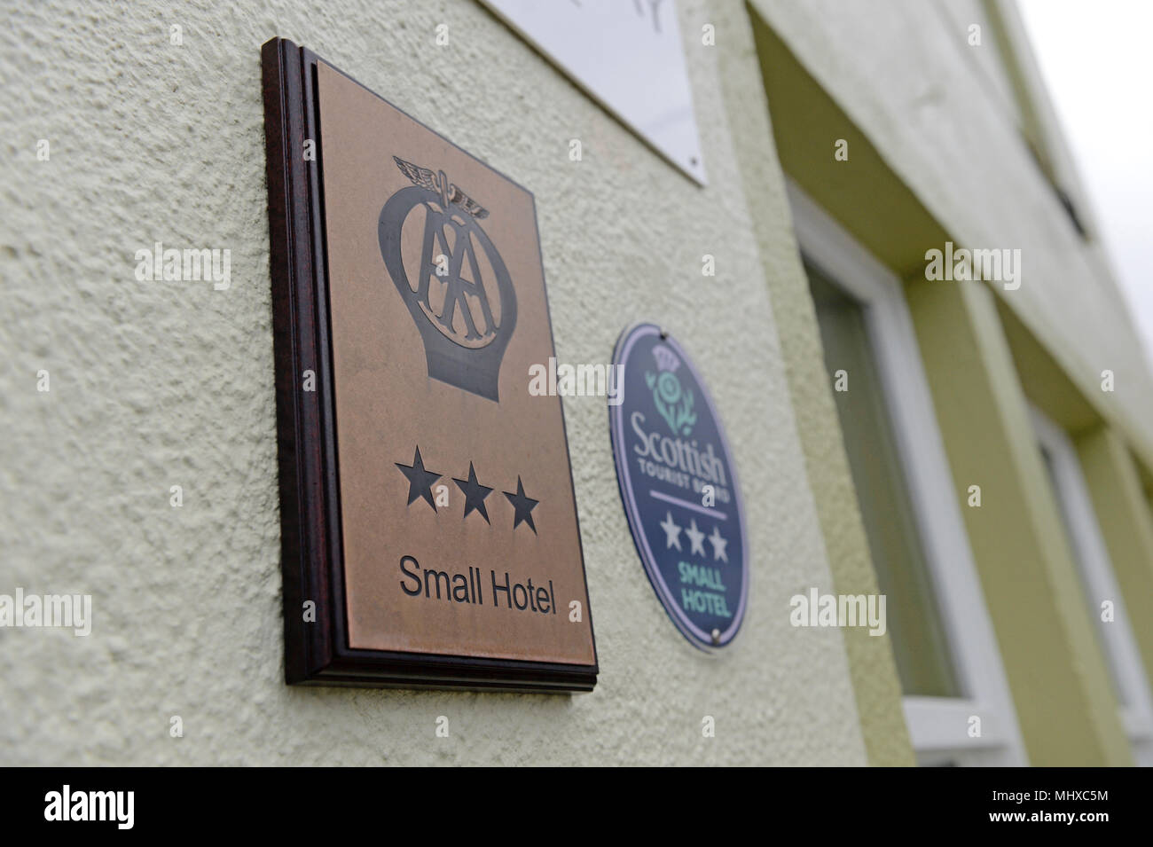 Award winning Scalloway Hotel in Scalloway on the westside of Shetland ...