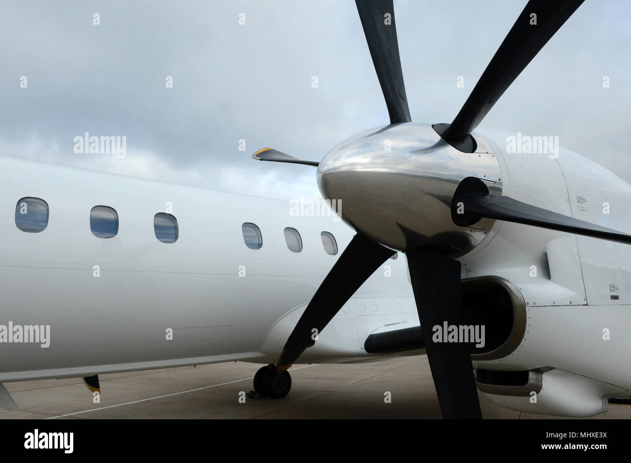 No livery plane hi-res stock photography and images - Alamy
