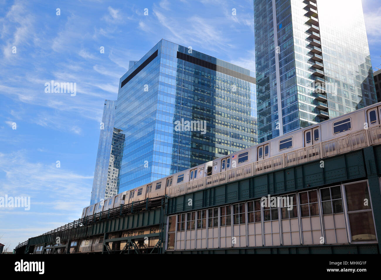Subway exterior facade hi-res stock photography and images - Alamy