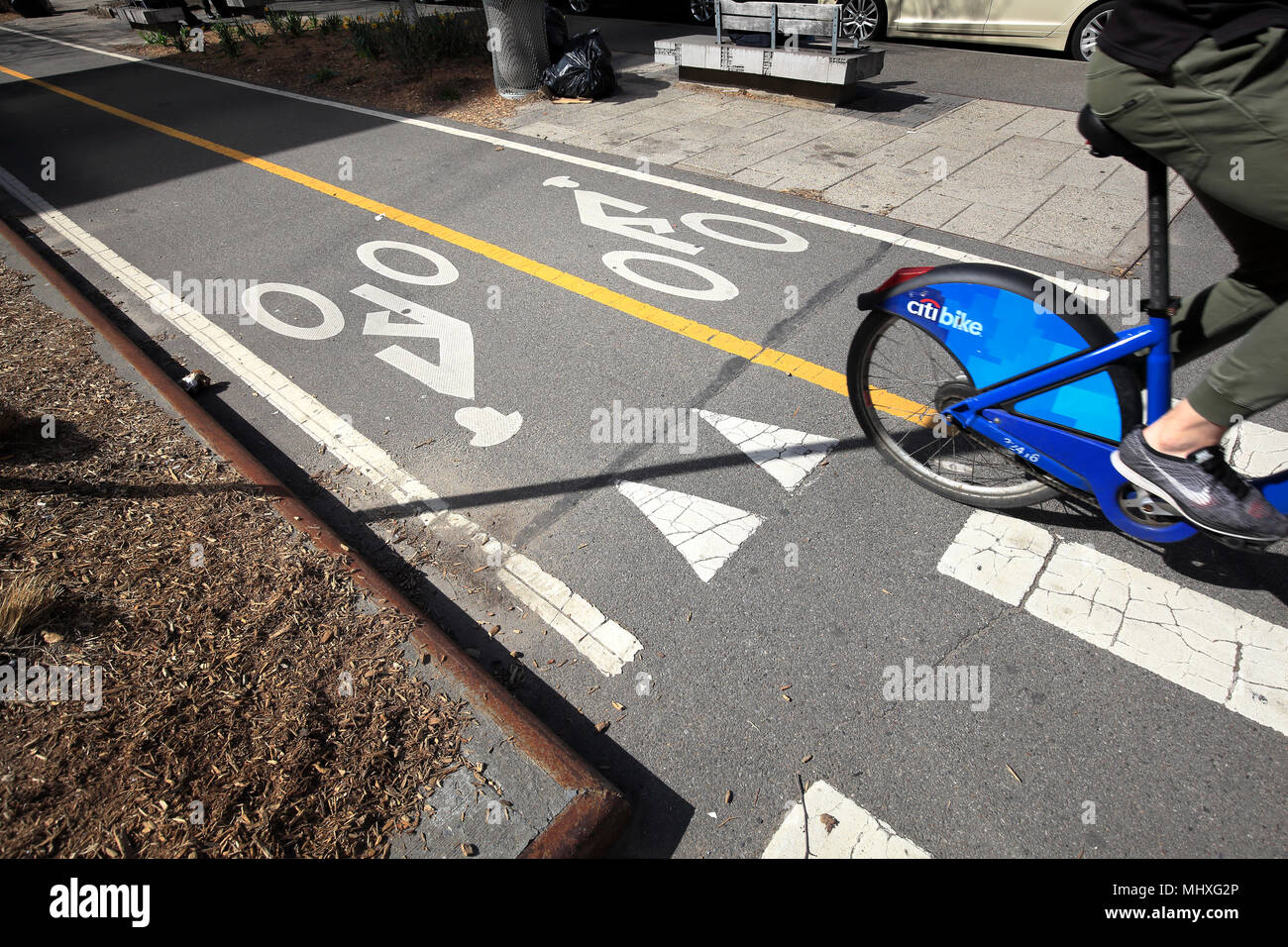 Bicyclist Stock Photos & Bicyclist Stock Images - Alamy