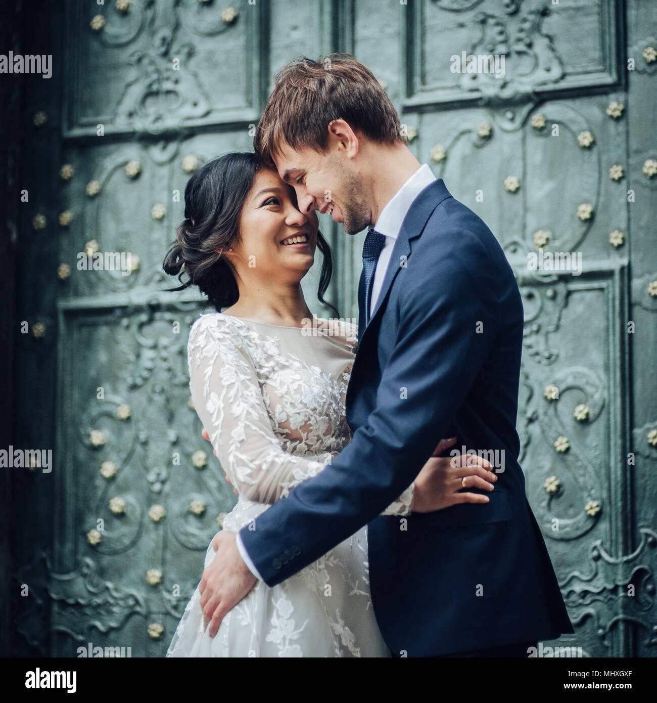 Newly married couple posing wedding hi-res stock photography and images ...