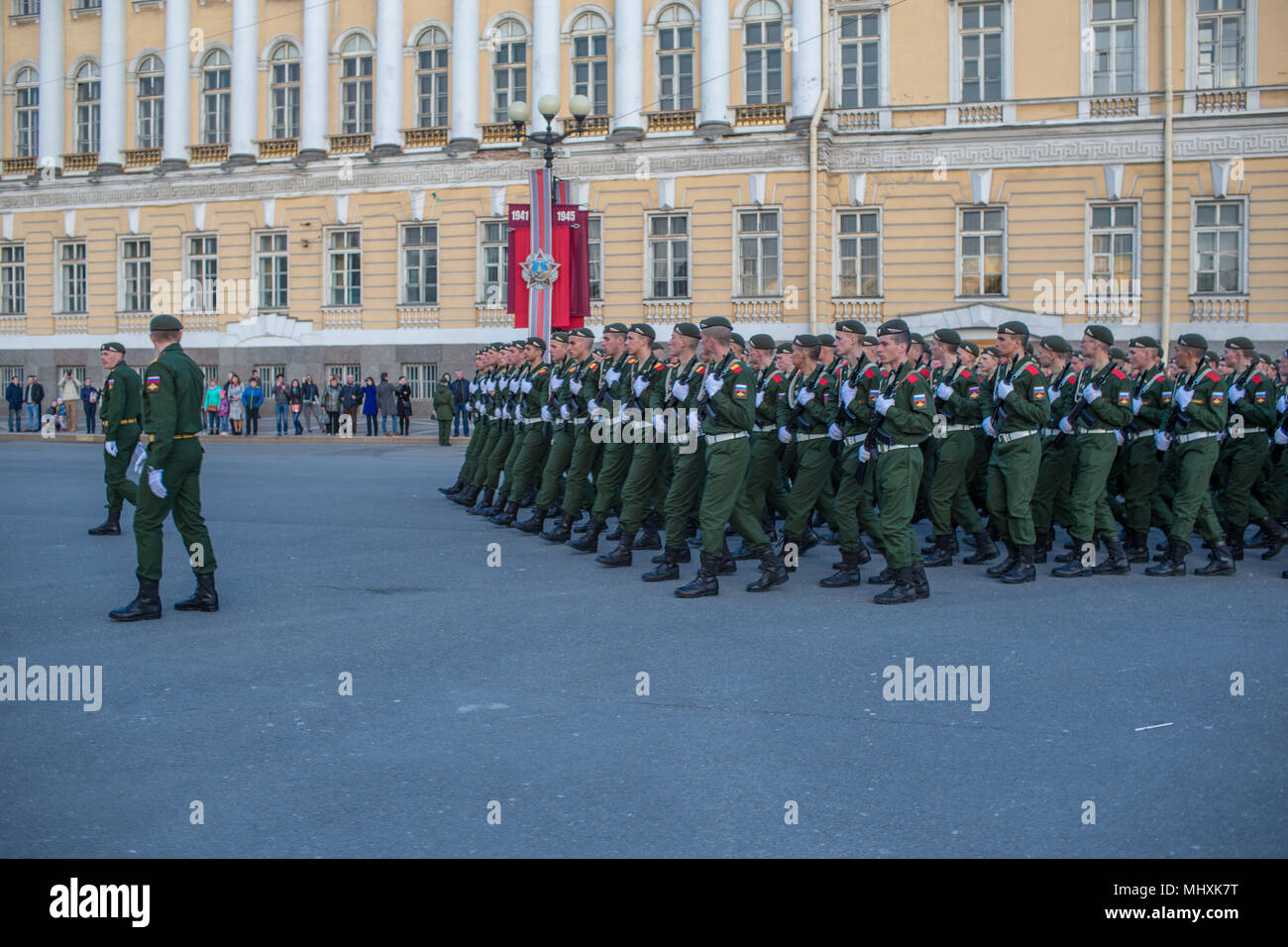 Military headquarters parade hi-res stock photography and images - Alamy