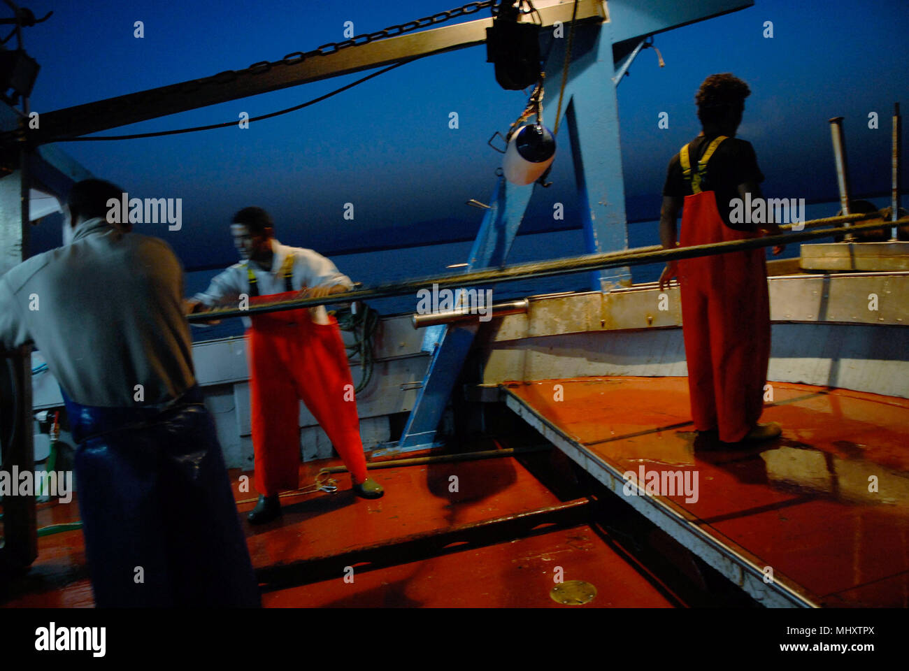 Industry commercial fishing landscape color hi-res stock photography ...