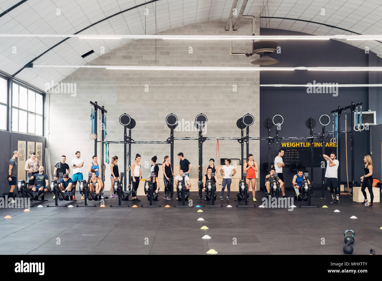 Large man at gym hi-res stock photography and images - Alamy