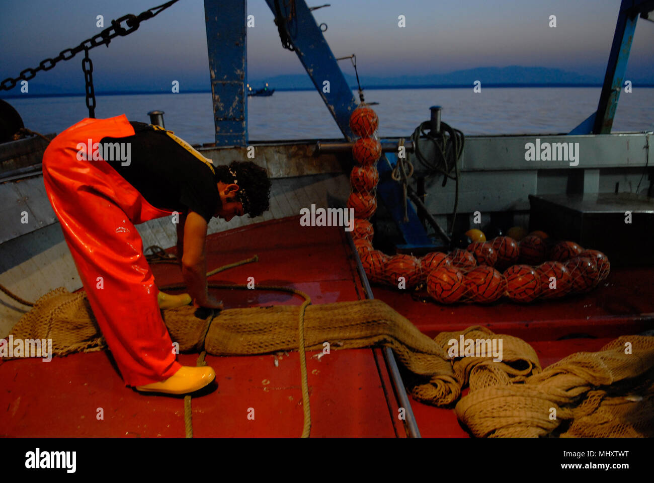 Industry commercial fishing landscape color hi-res stock photography ...
