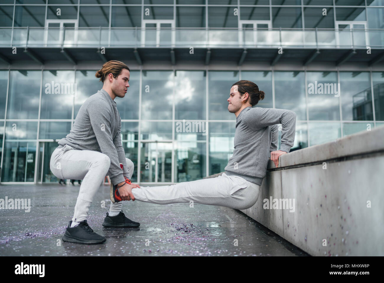 Push together hi-res stock photography and images - Alamy