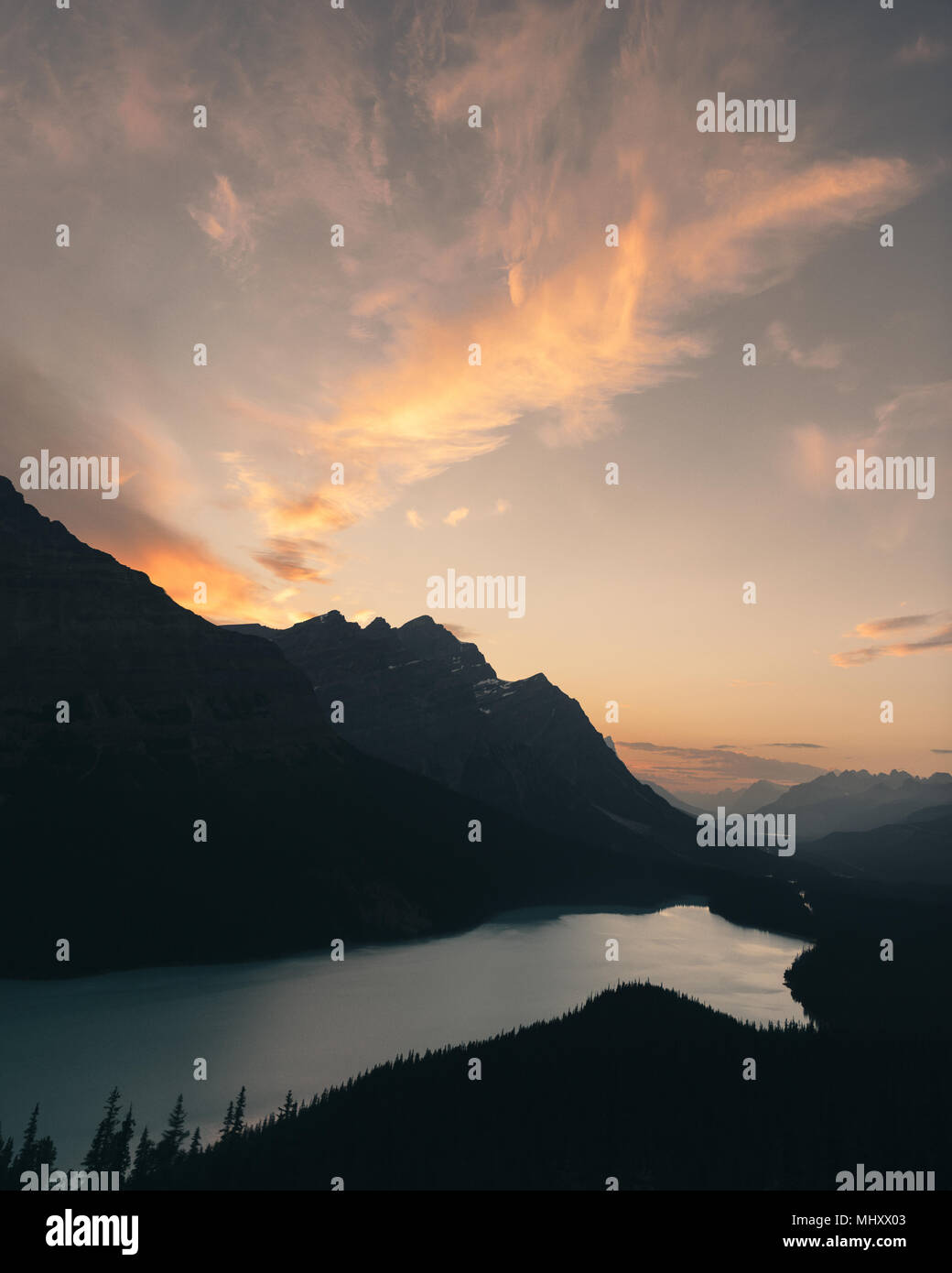 Sunset at Peyto Lake, Banff, Canada Stock Photo - Alamy